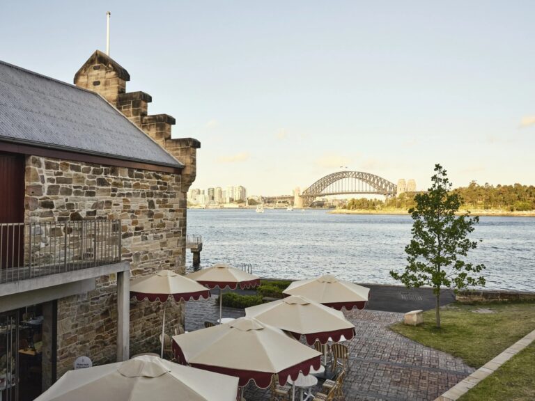 9 of Sydney’s Best Waterfront Dining Spots Sydney Hotel - Aiden Darling ...